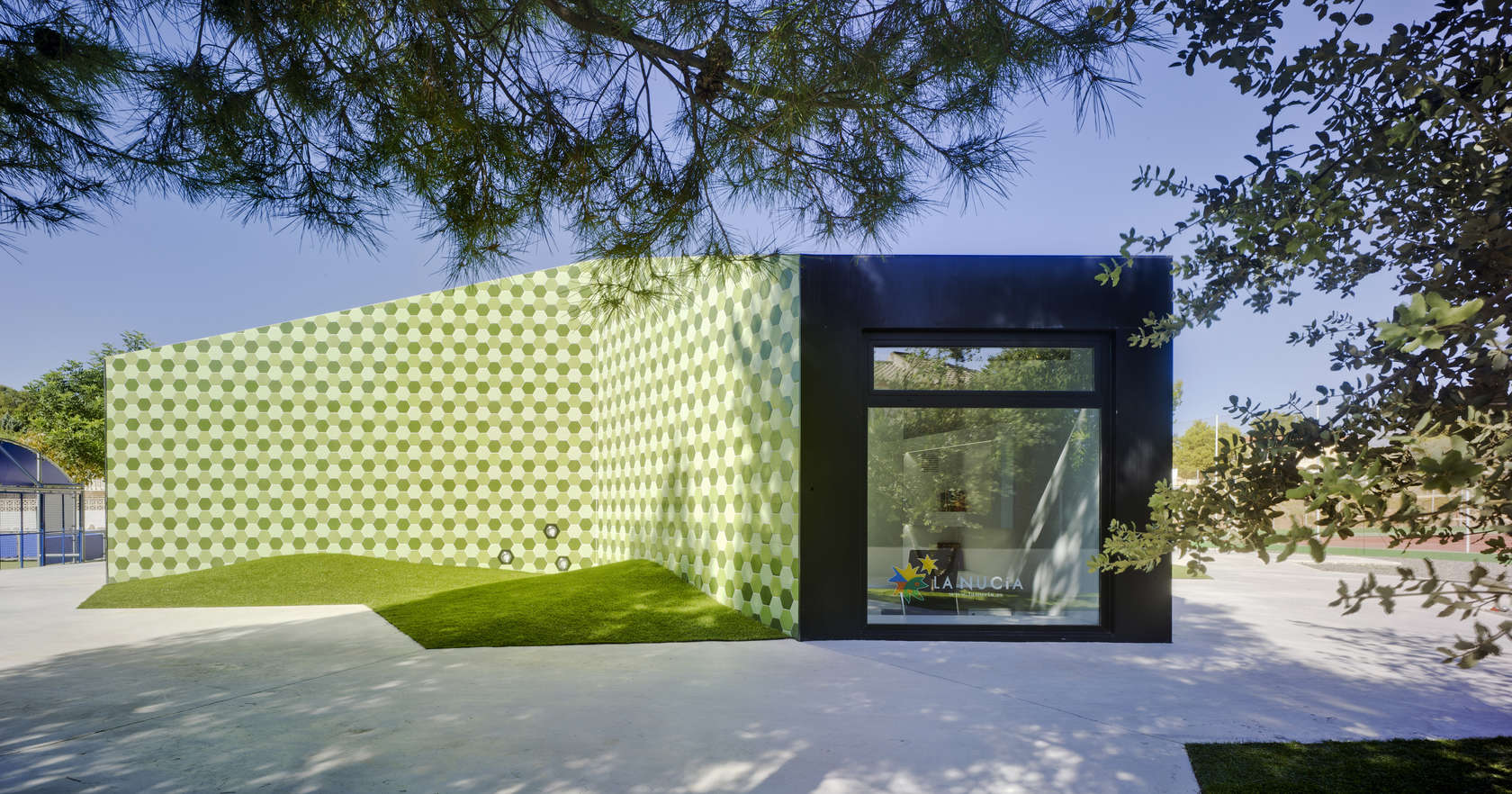 Spanish Municipal Building Shows Off CrystalZoo's Architectural Design ...