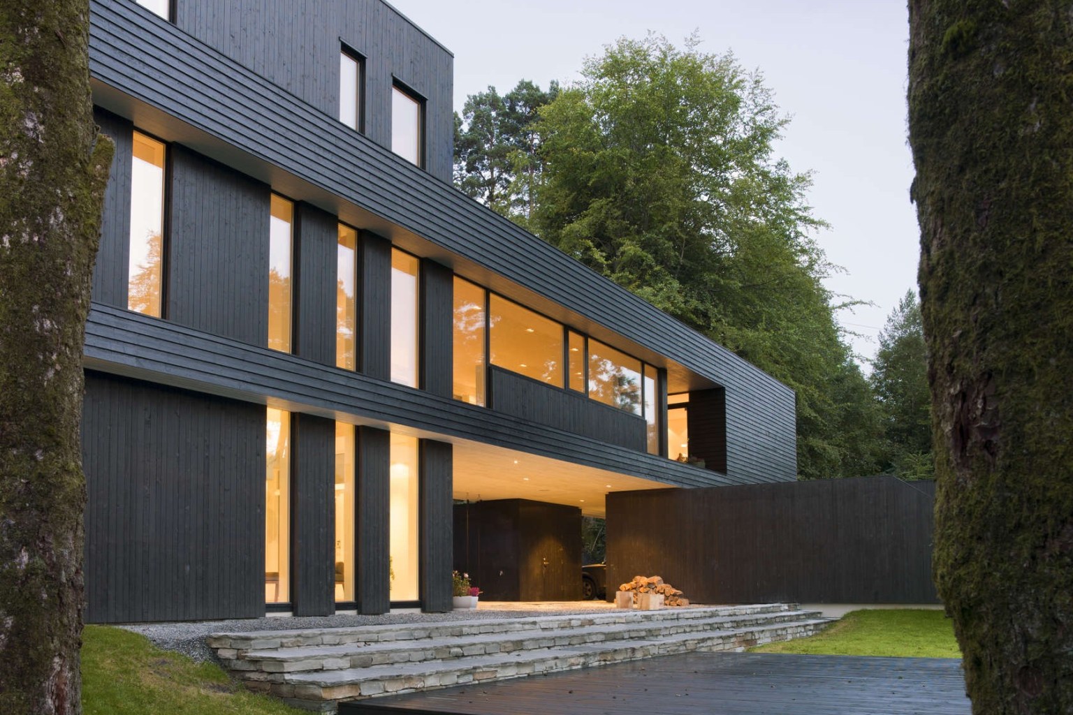 These Houses Raise the Bar for Modern Elevated Homes - InsideHook