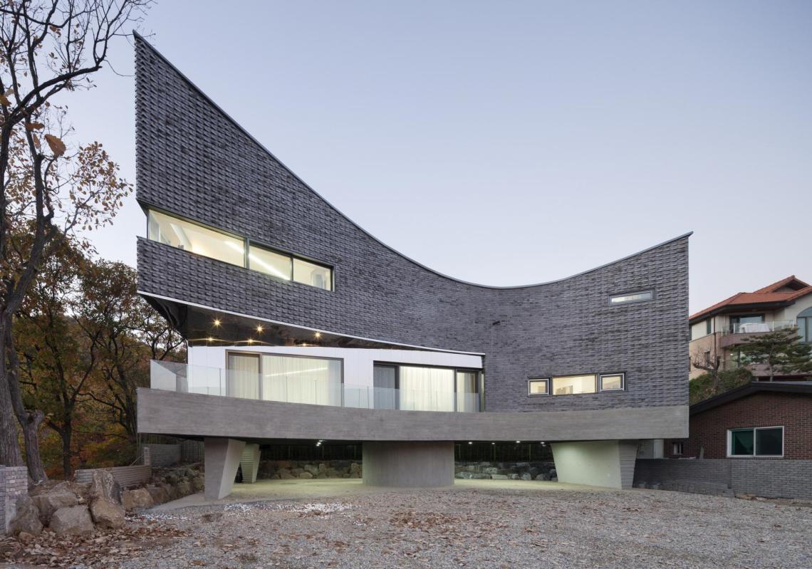 These Houses Raise the Bar for Modern Elevated Homes - InsideHook