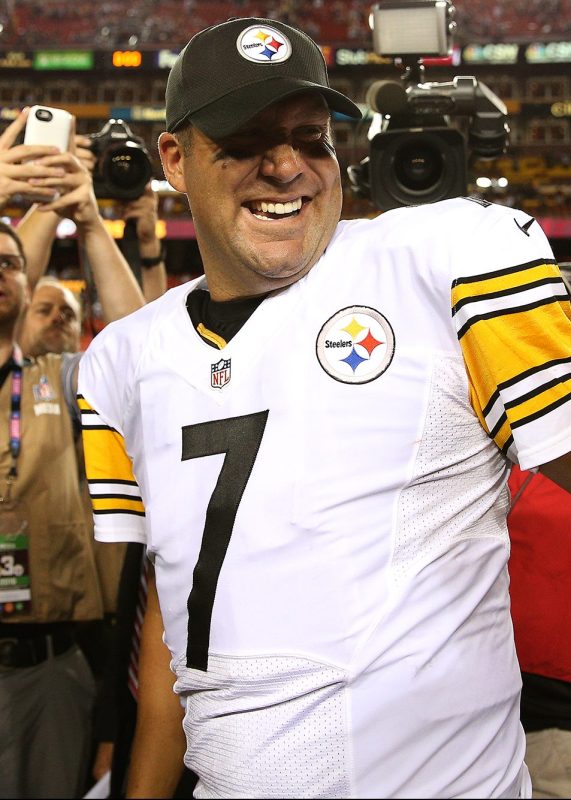 The Best Photos From Week One of the NFL - InsideHook