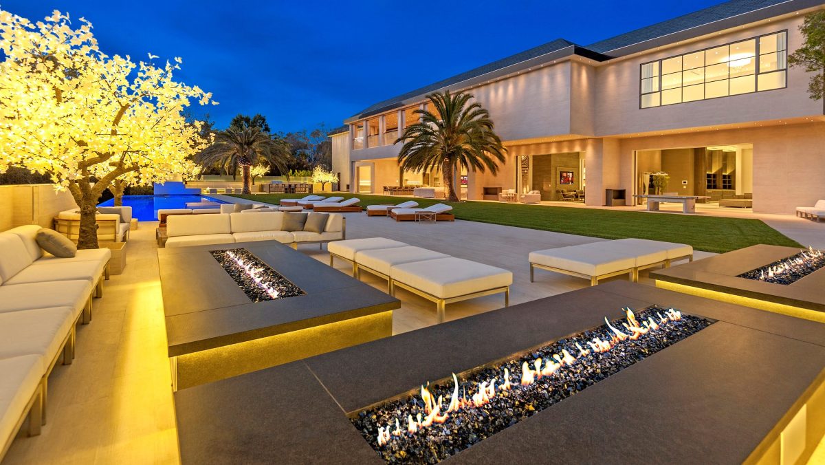 L.A. Mansion Listed for $150 Million Boasts Own Club and Spa - InsideHook