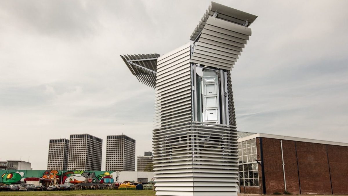 Dutch Designer Creates 'Smog Free Tower' That Converts Chinese ...