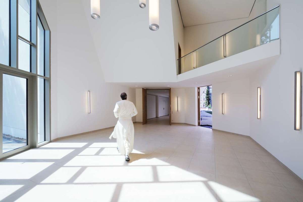 These Stunning Examples Show Why Architects Use the Color White So ...