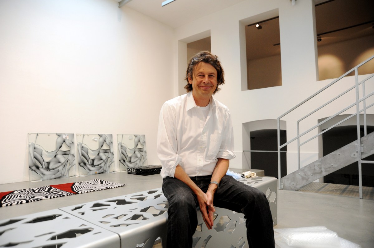 Peter Kogler Uses Optical Illusions to Transform Museums Into Works of ...