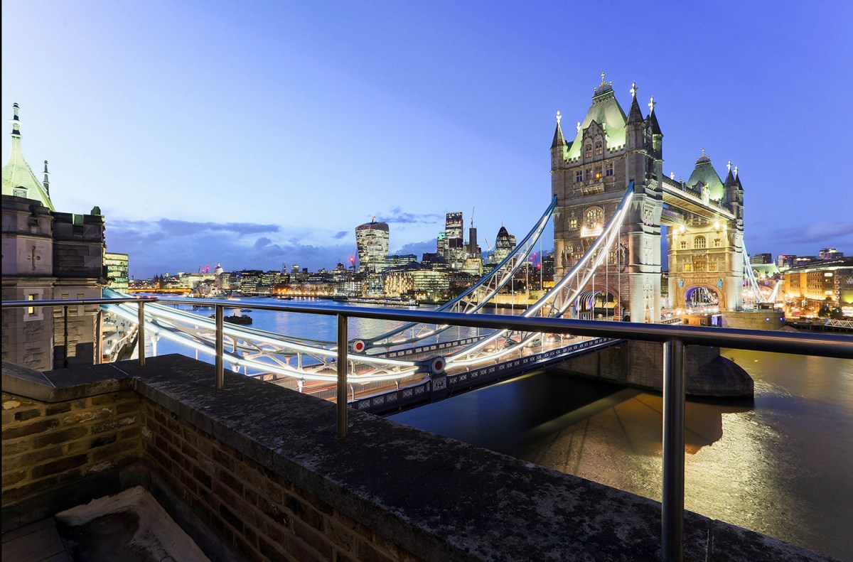 This Stunning Penthouse Boasts The 'Best View In London' - InsideHook