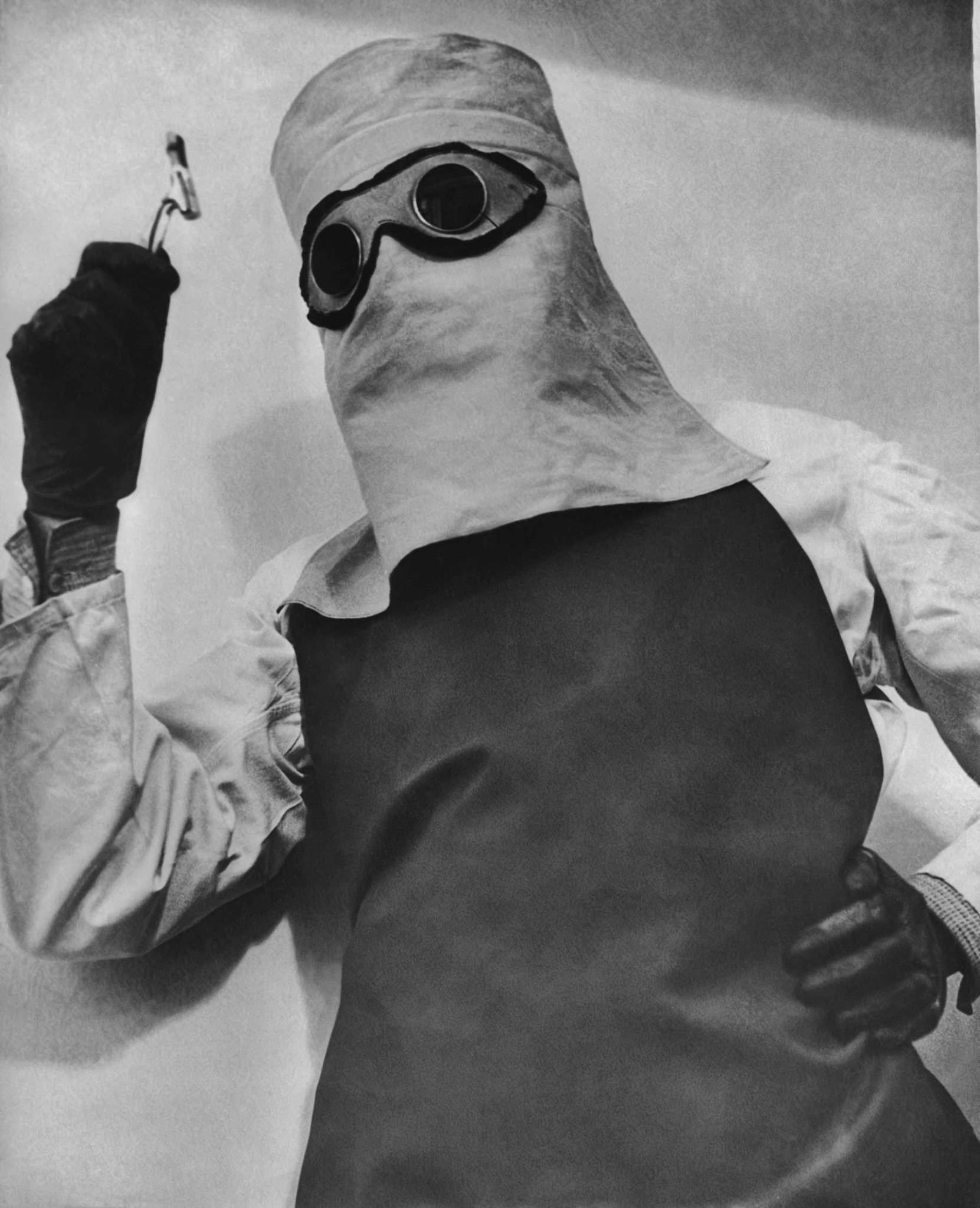 How 'The Radium Girls' Left a Legacy of Scientific and Civil Rights ...