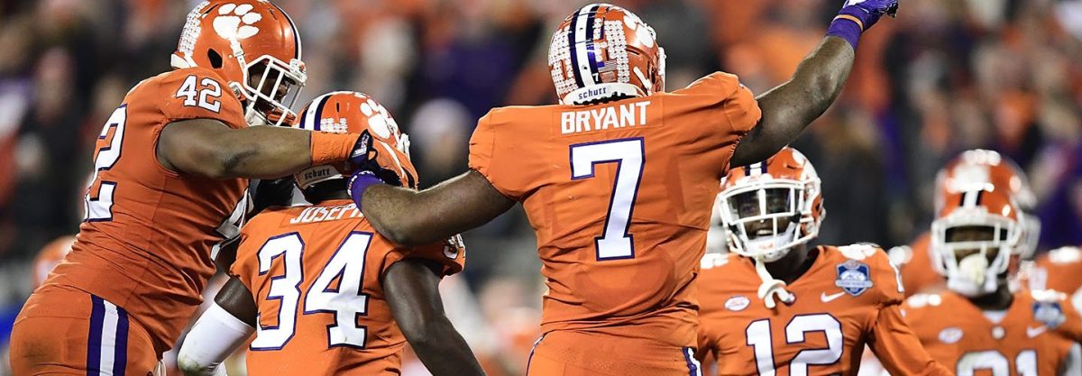 Experts Predict Entire 2017-18 College Football Bowl Schedule - InsideHook