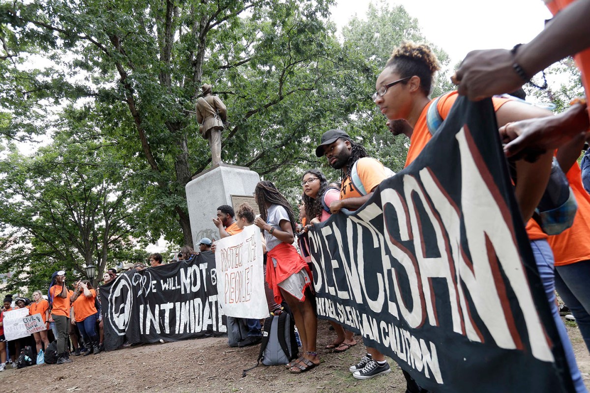 Confederate-Era Statue 'Silent Sam' Toppled By Students UNC's Campus ...
