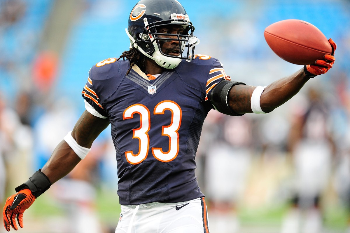 Former Bears CB Charles Tillman is Now an FBI Agent - InsideHook