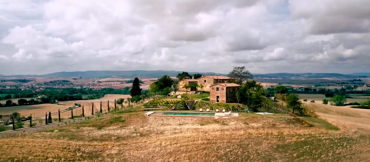 Airbnb Launching Ultra-Fancy Listing for Luxury Travelers - InsideHook