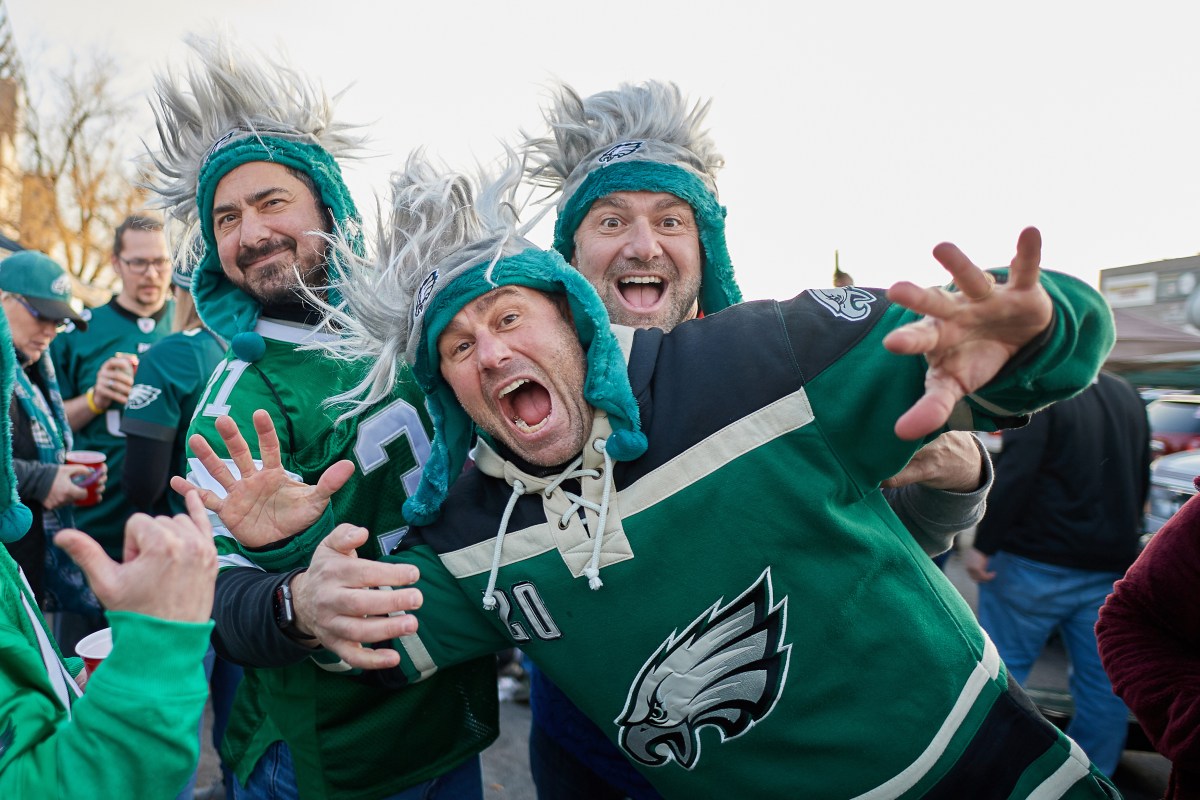 There is Little Love for the Eagles, and Their Fans, in Minnesota ...
