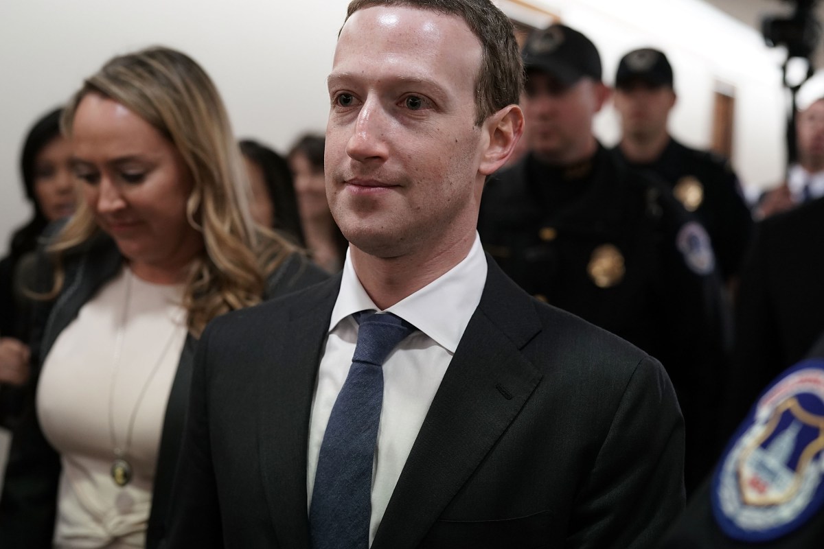 Notable Facebook Shareholders File Proposal To Oust Mark Zuckerberg As ...