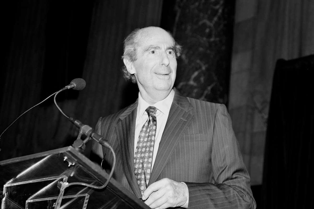 Pulitzer Prize-Winning American Novelist Philip Roth Has Died - InsideHook