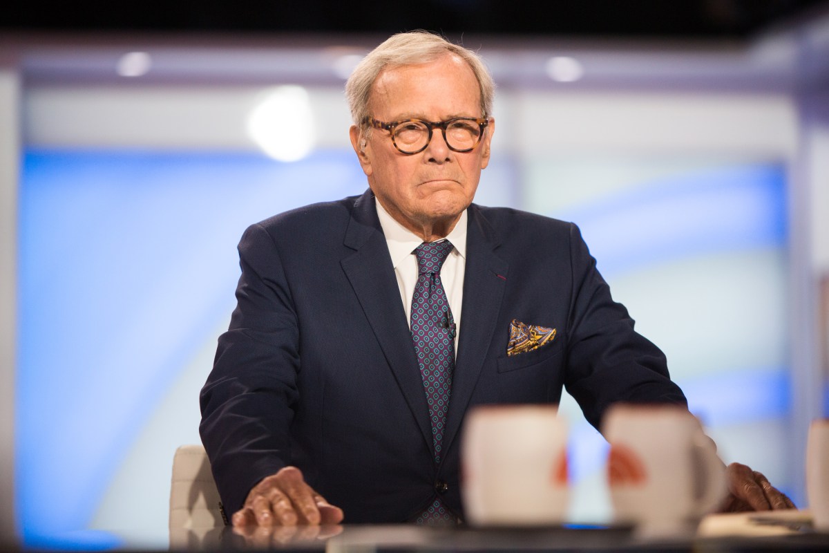 Some NBC Staff Felt Pressured to Sign Letter Defending Tom Brokaw ...