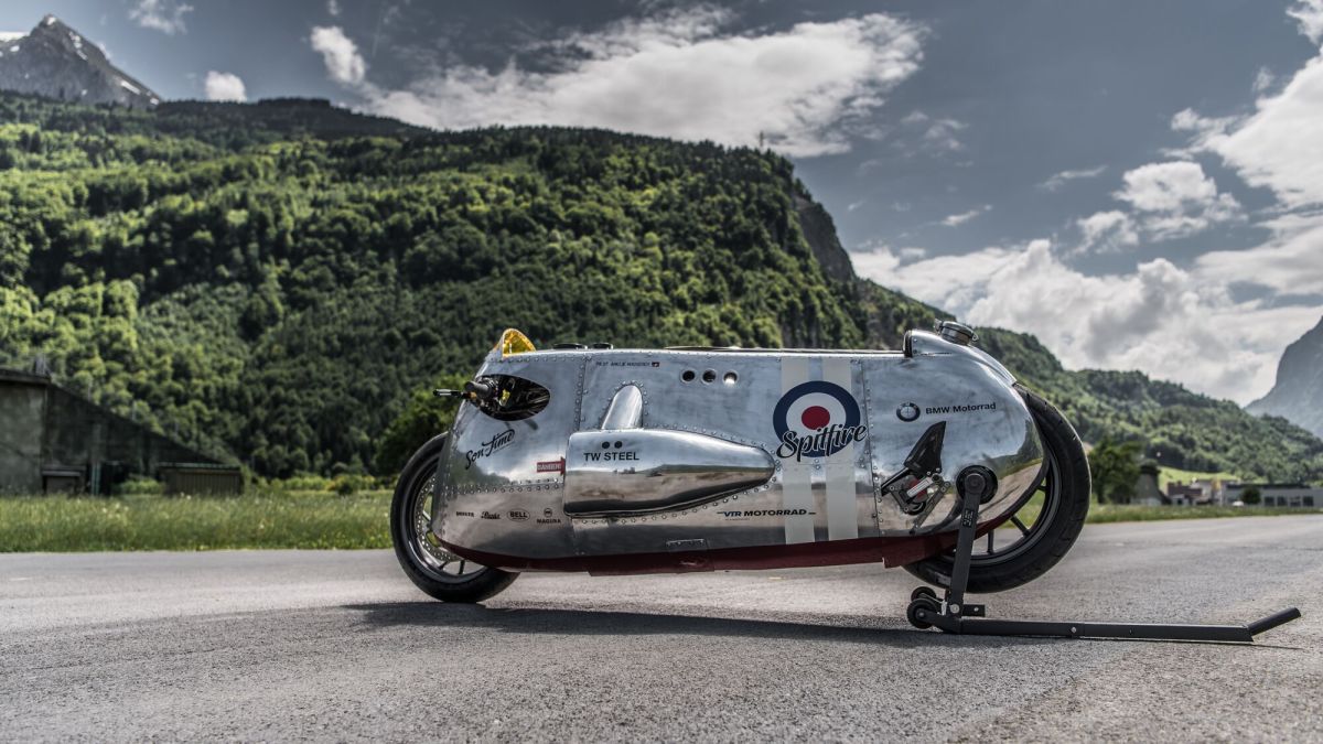 This Badass, WWII Fighter-Inspired Racing Motorcycle Spits Flames ...