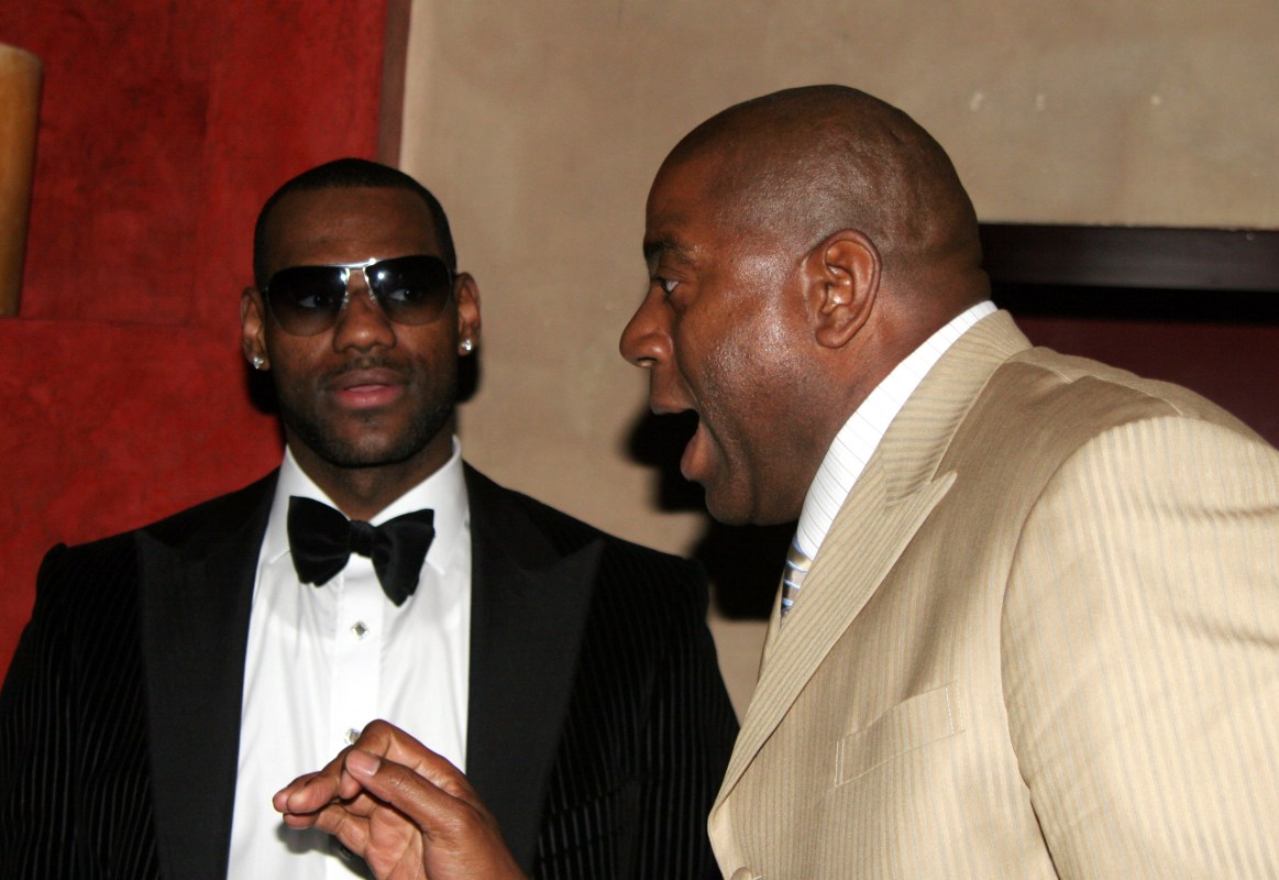 The Story of How Magic Johnson Convinced LeBron to Become a Laker ...