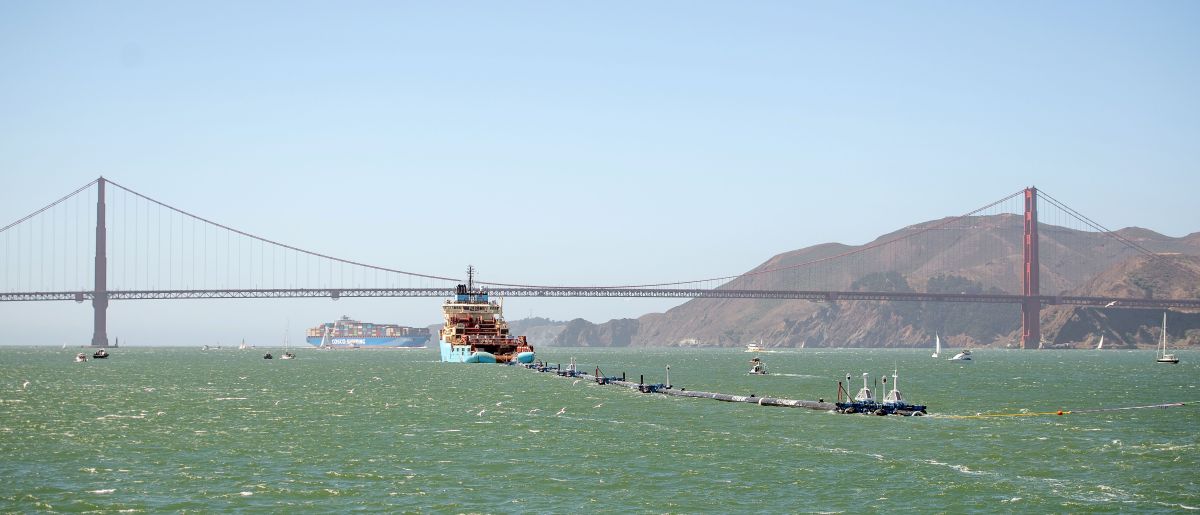 Floating Pipe Nicknamed "Wilson" Tasked with Removing Plastics from ...