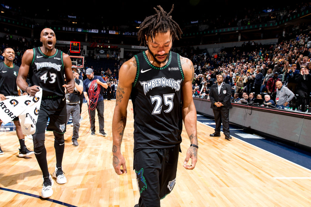 Derrick Rose Fights Back Tears After Dropping 50 in Throwback ...