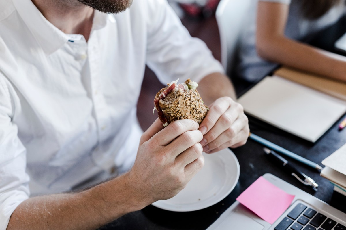 Is There a Right and Wrong Way to Eat Lunch at Your Desk? - InsideHook