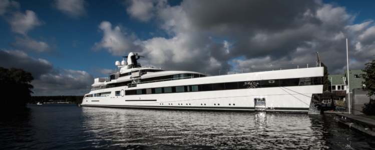 NFL Team Owner First to Install IMAX Theater on Super Yacht - InsideHook