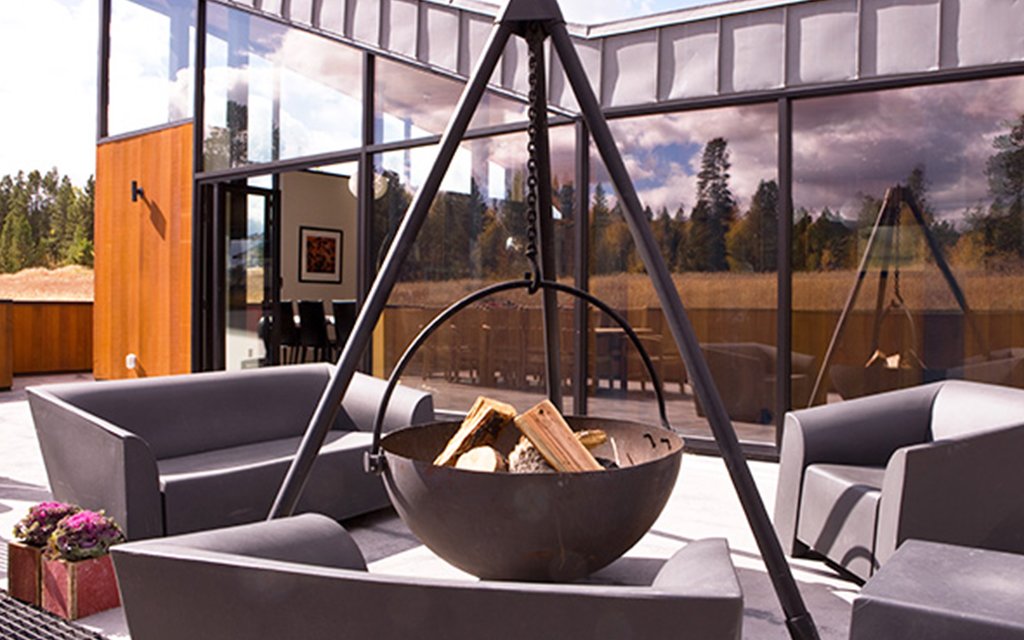 Cowboy Cauldrons are Made in U.S.A. and Ready to Cook - InsideHook