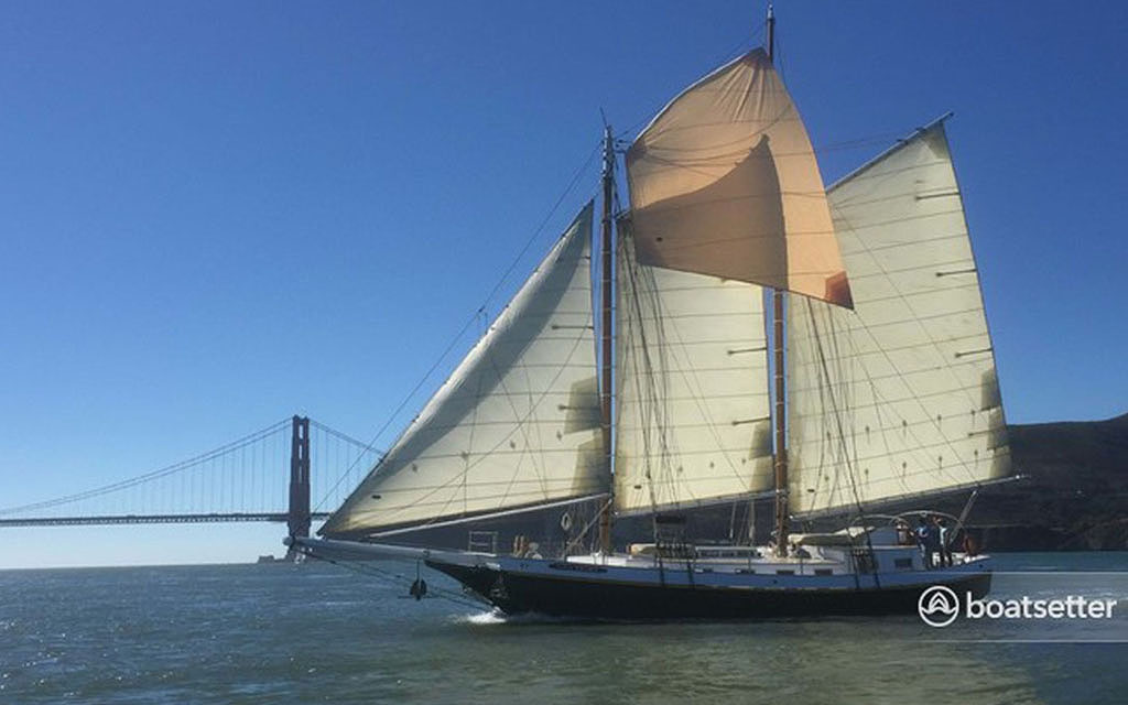 Our 9 Favorite ‘Peer-to-Pier’ Boat Rentals - InsideHook