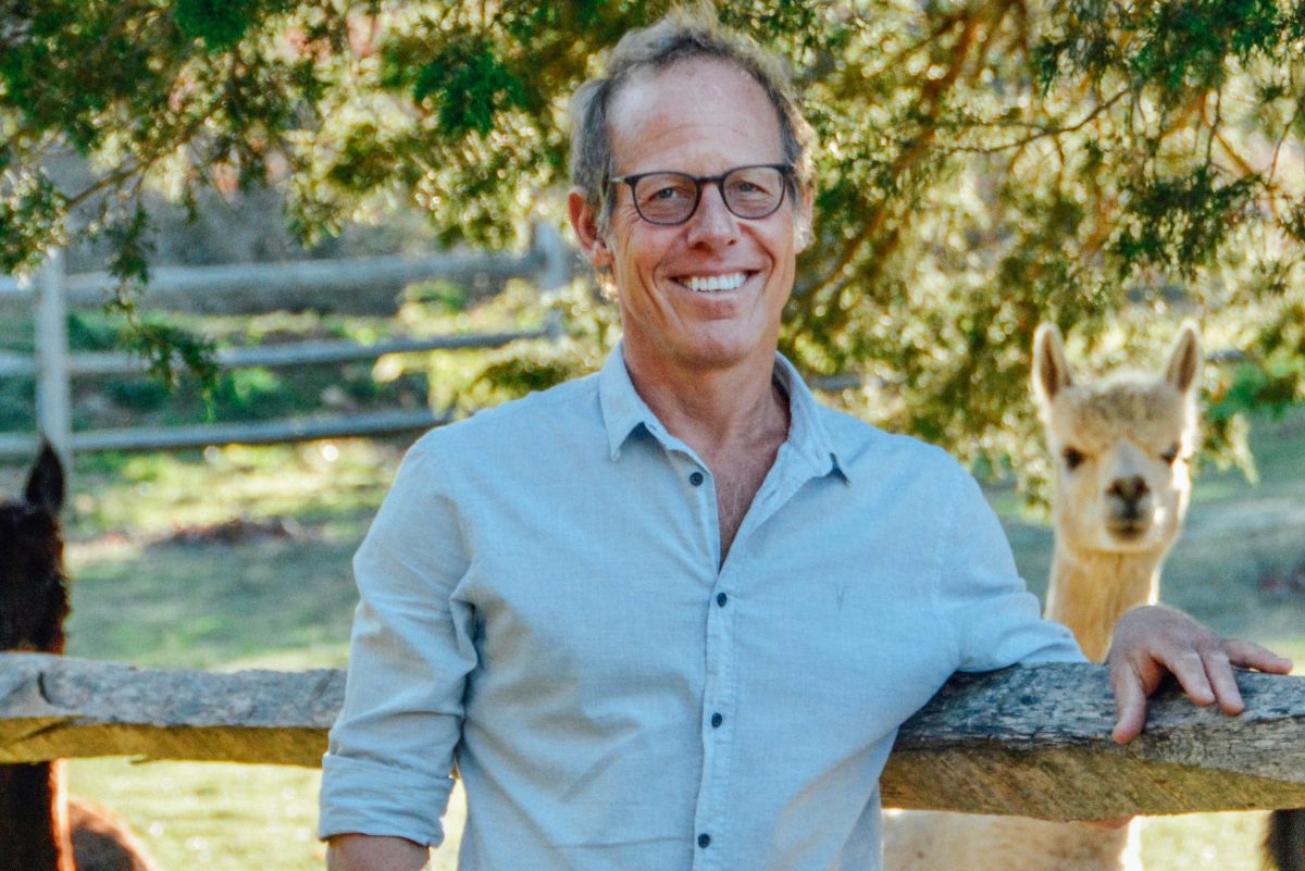 Pulitzer Prize-Winning Author and Historian Tony Horwitz Dead at 60 ...