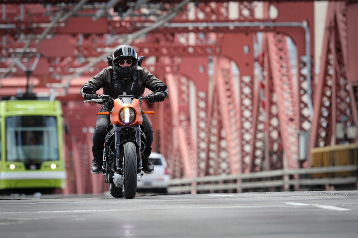 Review: Harley-Davidson's First Electric Motorcycle, the LiveWire ...