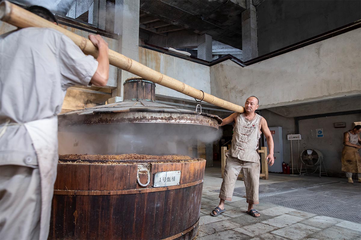 Baijiu Is More Popular Than Whiskey. Here’s Why You’ve Never Had It ...