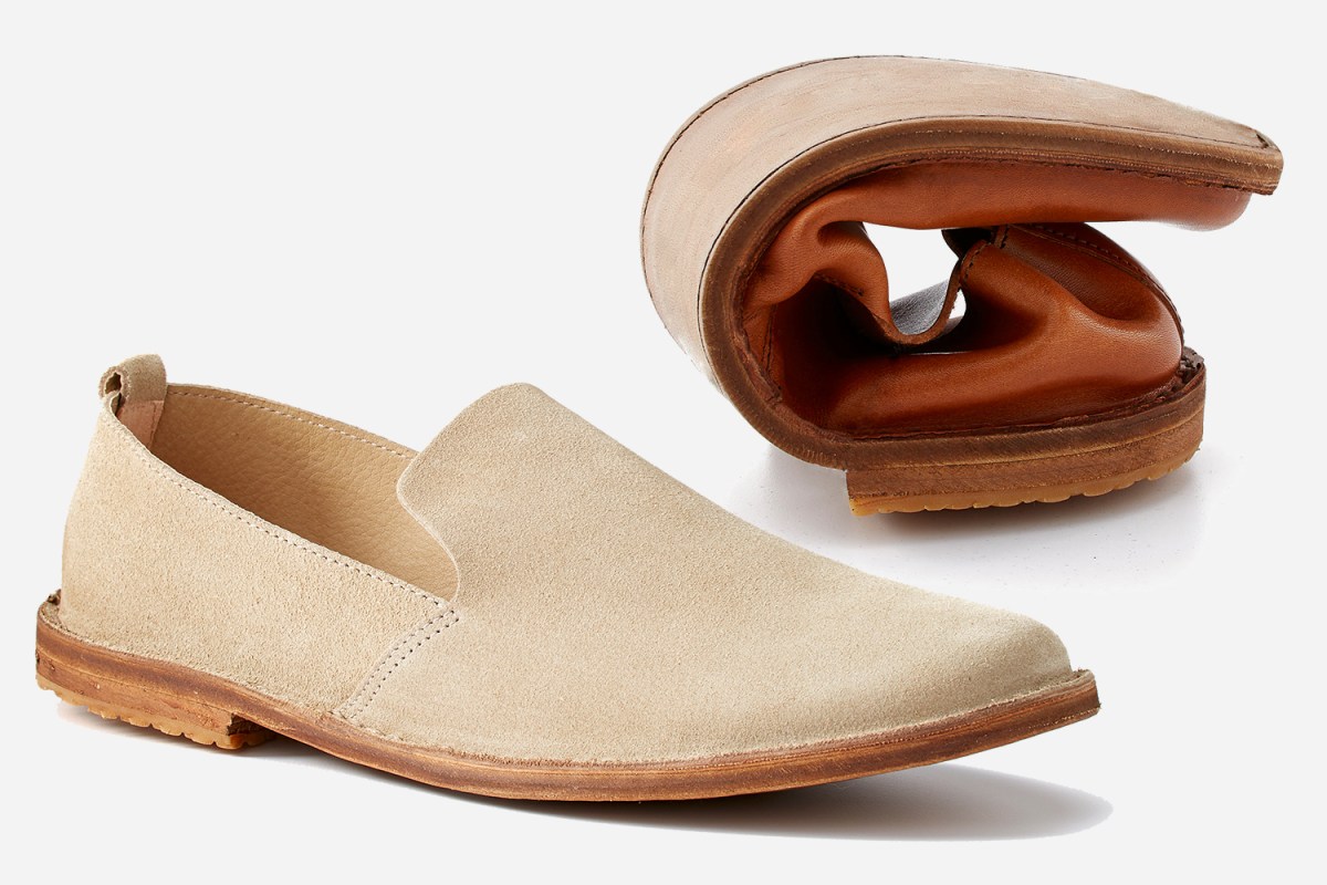 No Need to Make Room for These Travel Shoes — They Fold in Half ...