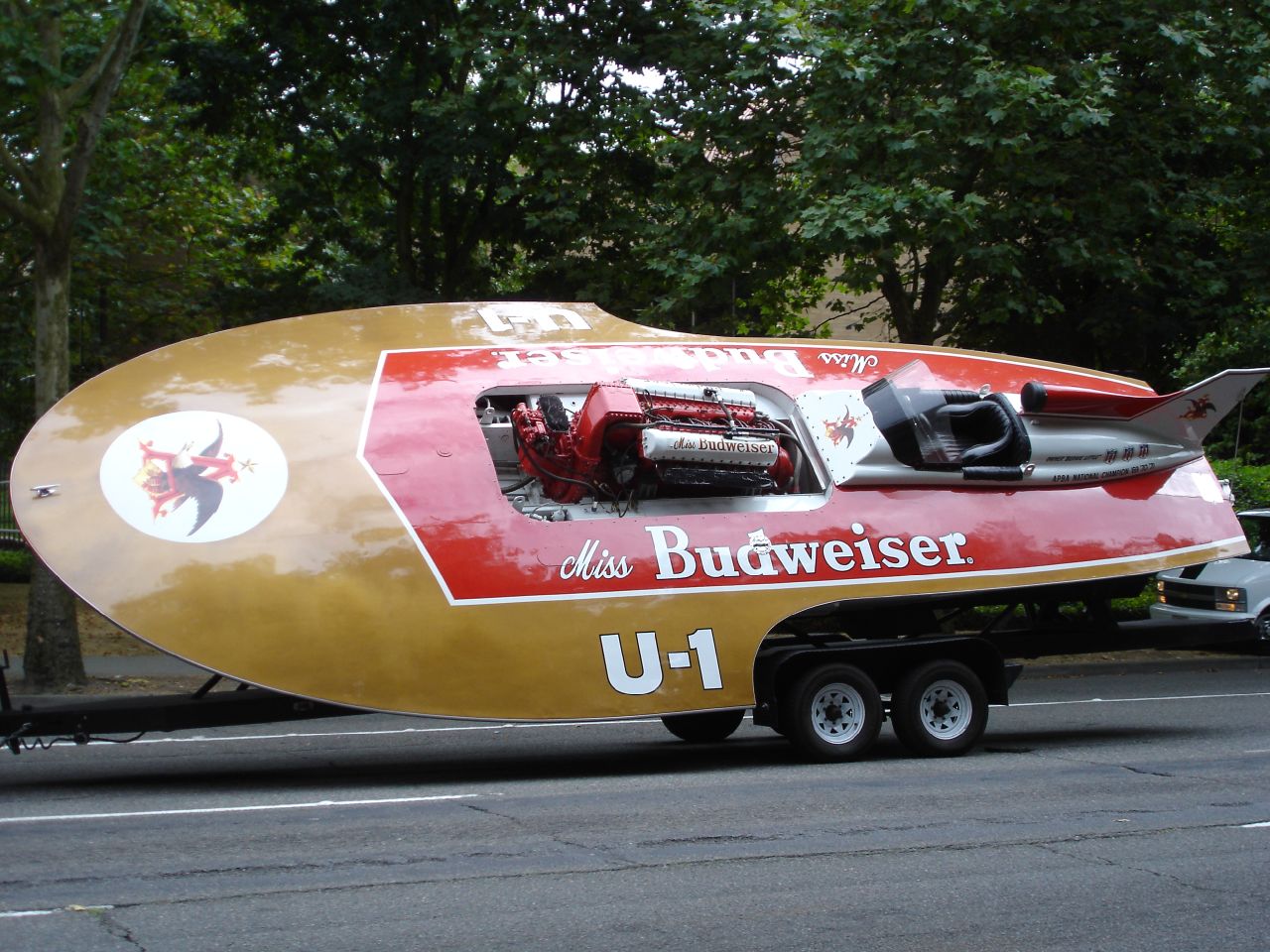 Miss Budweiser and the Golden Age of Hydroplane Racing - InsideHook