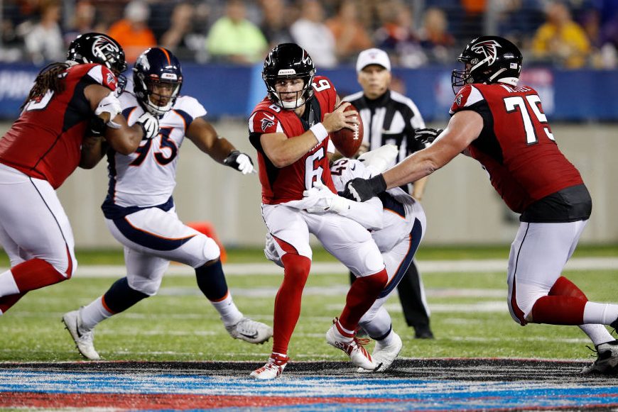 NFL's New Pass Interference Rule Debuts in Hall of Fame Game - InsideHook