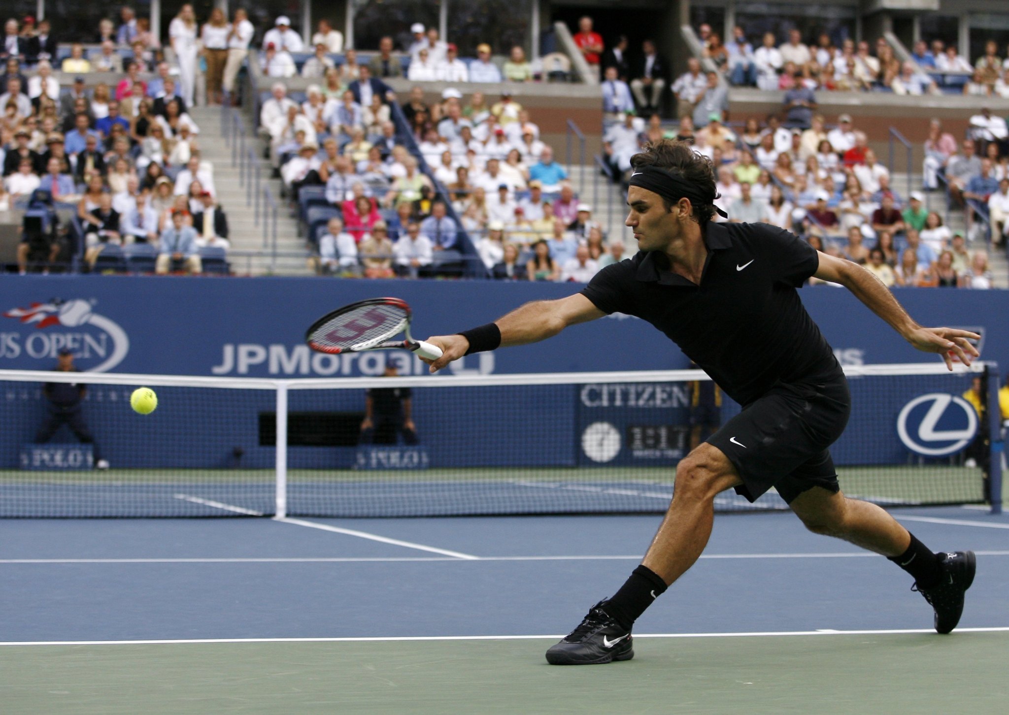 Roger Federer's Best Tennis Outfits Over the Years, Ranked - InsideHook