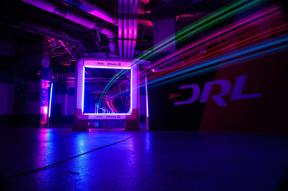 How You Could Fly the Drone Racing League's DRL Racer4 as a Pilot ...