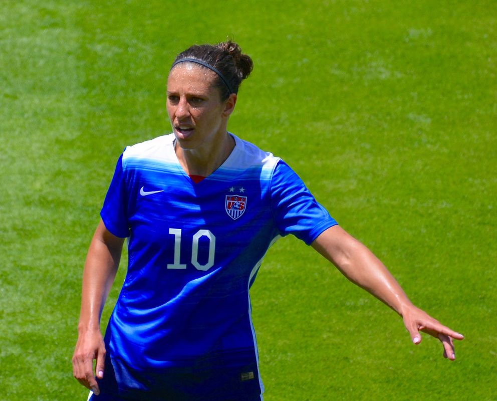 Soccer Star Carli Lloyd Contacted by NFL Teams After Viral Field Goal ...