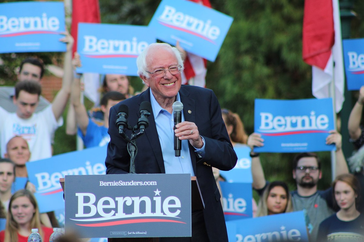 Watch Bernie Sanders Thank a Bunch of Bands for Their Music - InsideHook