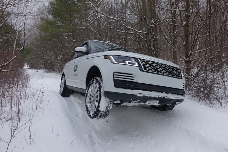 Review: The 2020 Range Rover HSE Goes Off-Roading - InsideHook