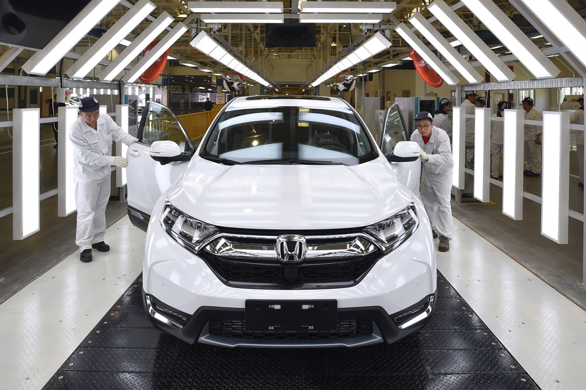 A Glimmer of Hope as Honda Factory Reopens in Wuhan - InsideHook