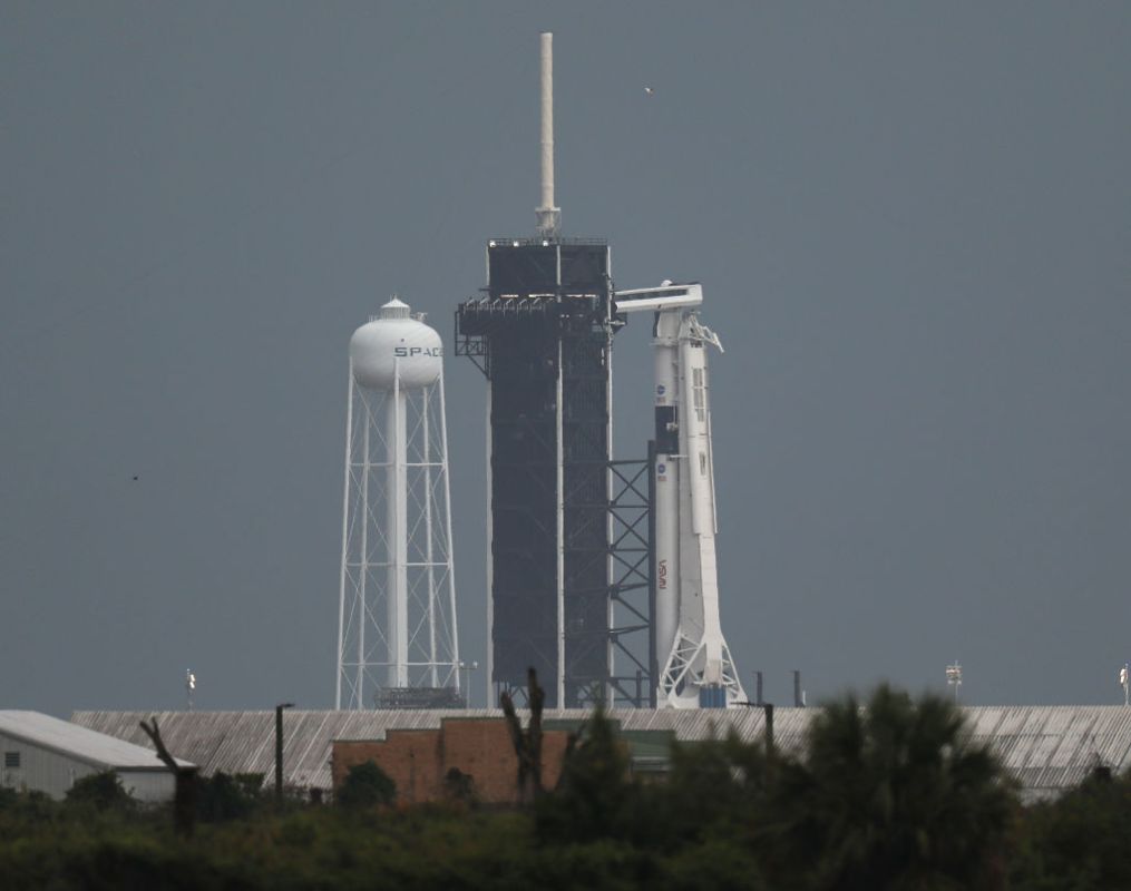 Elon Musk's SpaceX Set to Launch NASA Astronauts Into Space Today ...