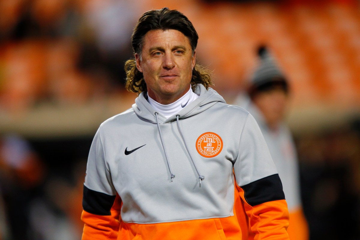Former Pro Bowler Confirms OSU's Mike Gundy Used Racial Slurs in 1989 ...