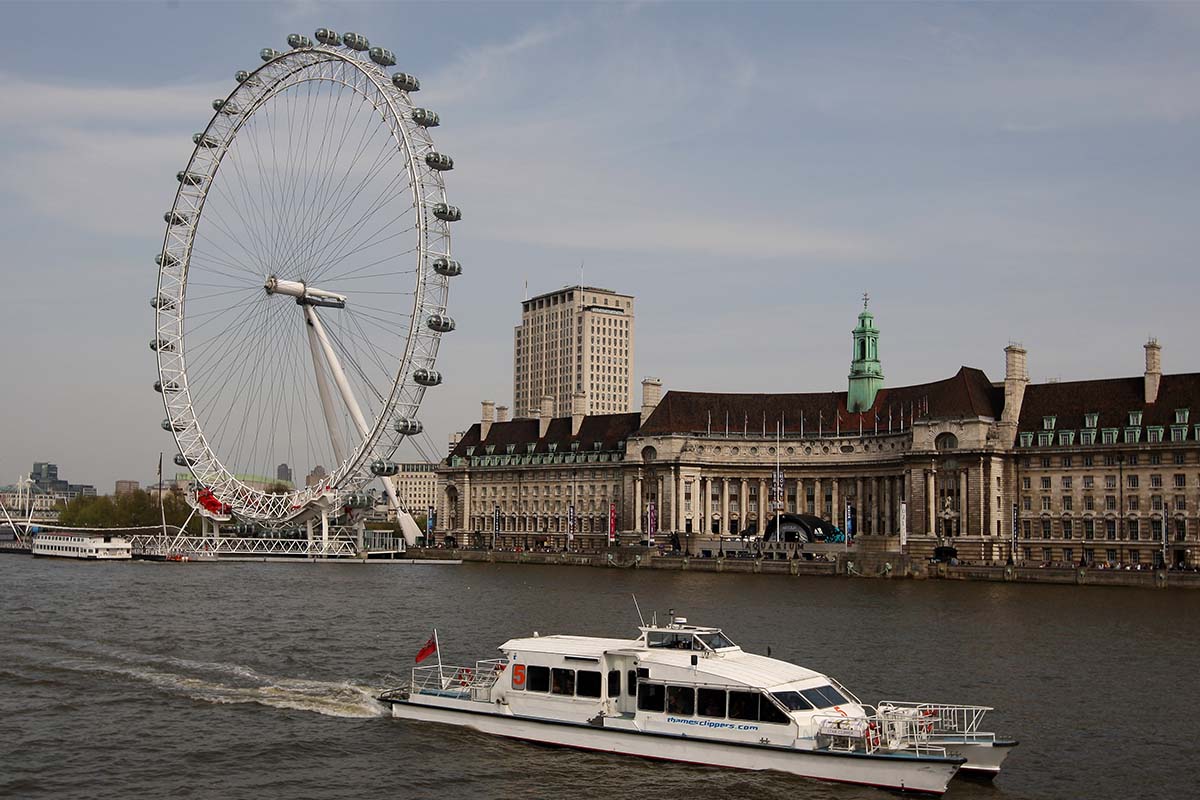 How Does London's Uber Boat Service Work? - InsideHook