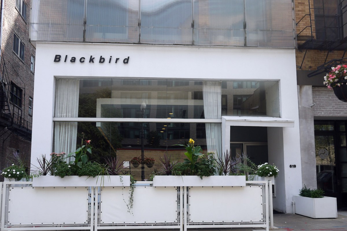 Bidding Adieu to Blackbird, Chicago's First Great Restaurant - InsideHook