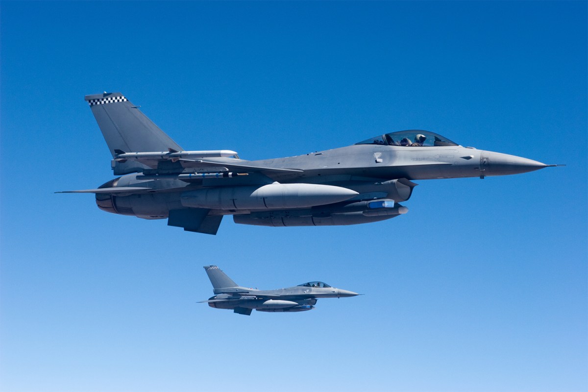 An AI Program Beat an F-16 Pilot in a Dogfight Five Times - InsideHook