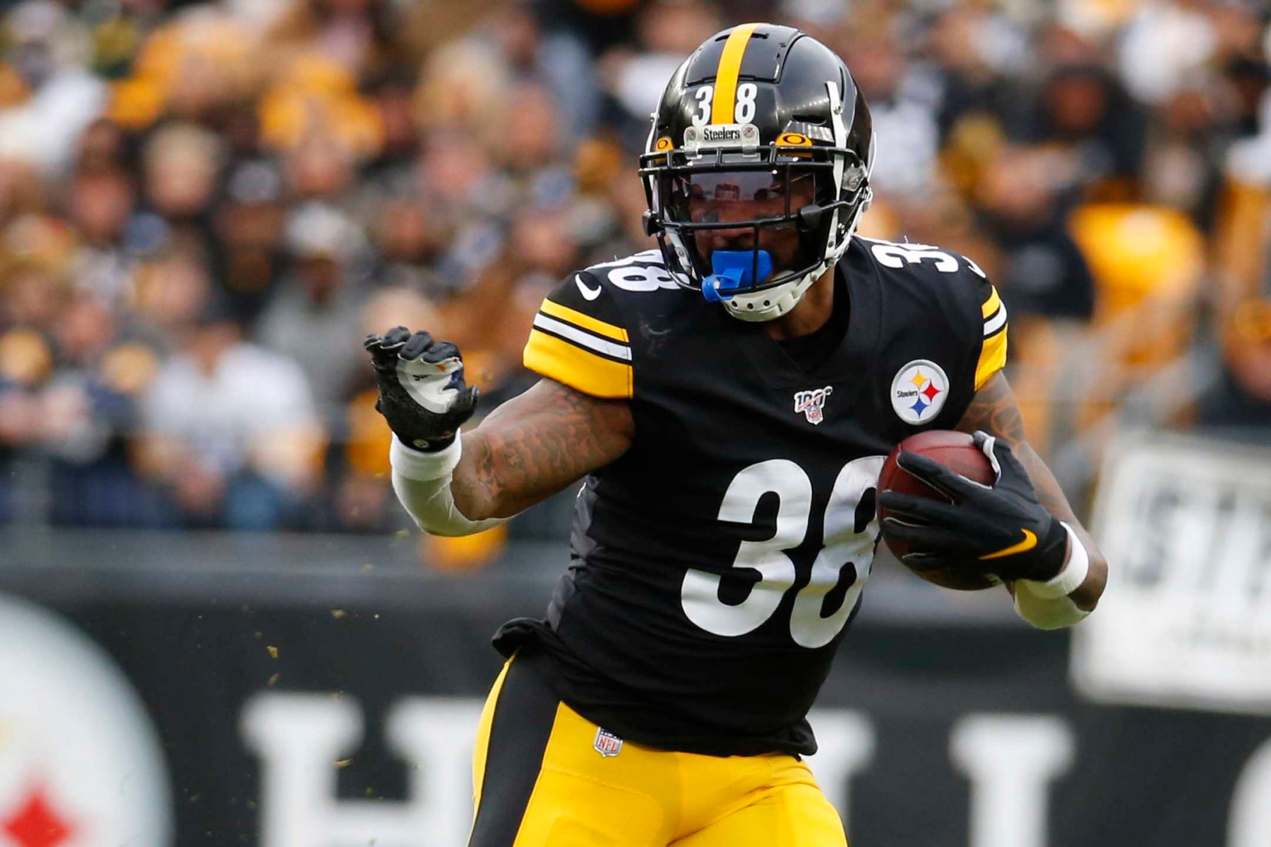 Uni Watch Ranks the Best NFL Uniform Sets - InsideHook