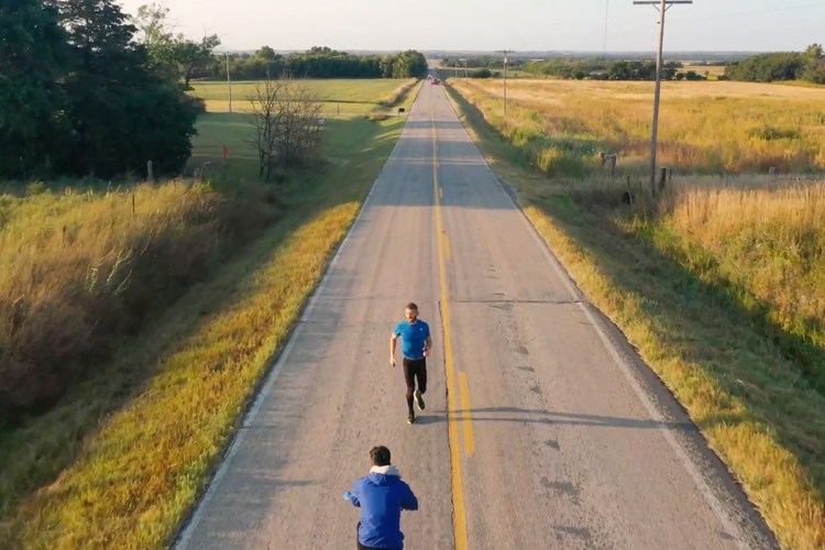Watch: Aaron Yoder Runs the Fastest Backwards Mile - InsideHook