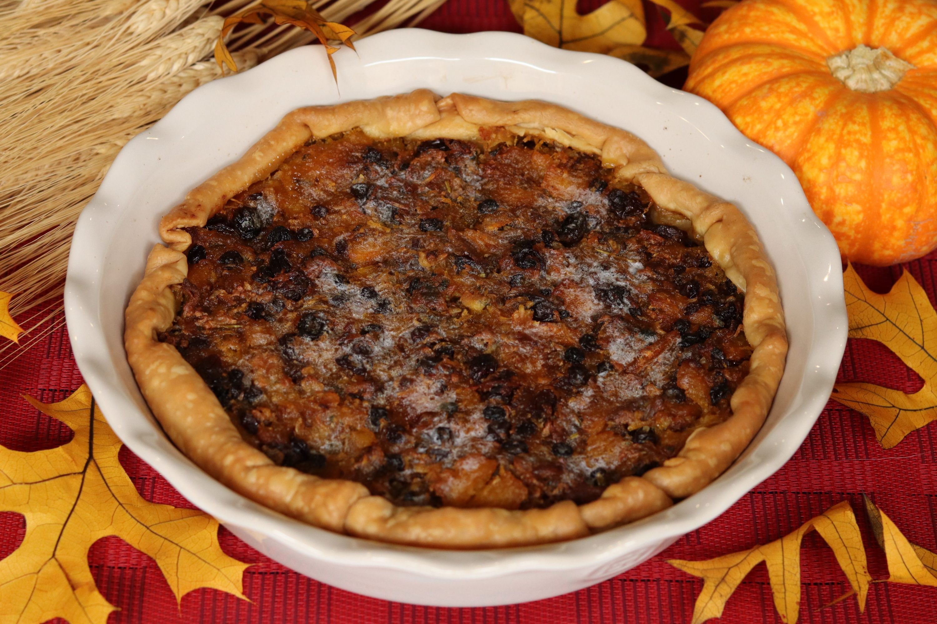 How to Make a Pumpkin Pie Recipe From the 1600s for Thanksgiving 2022 ...