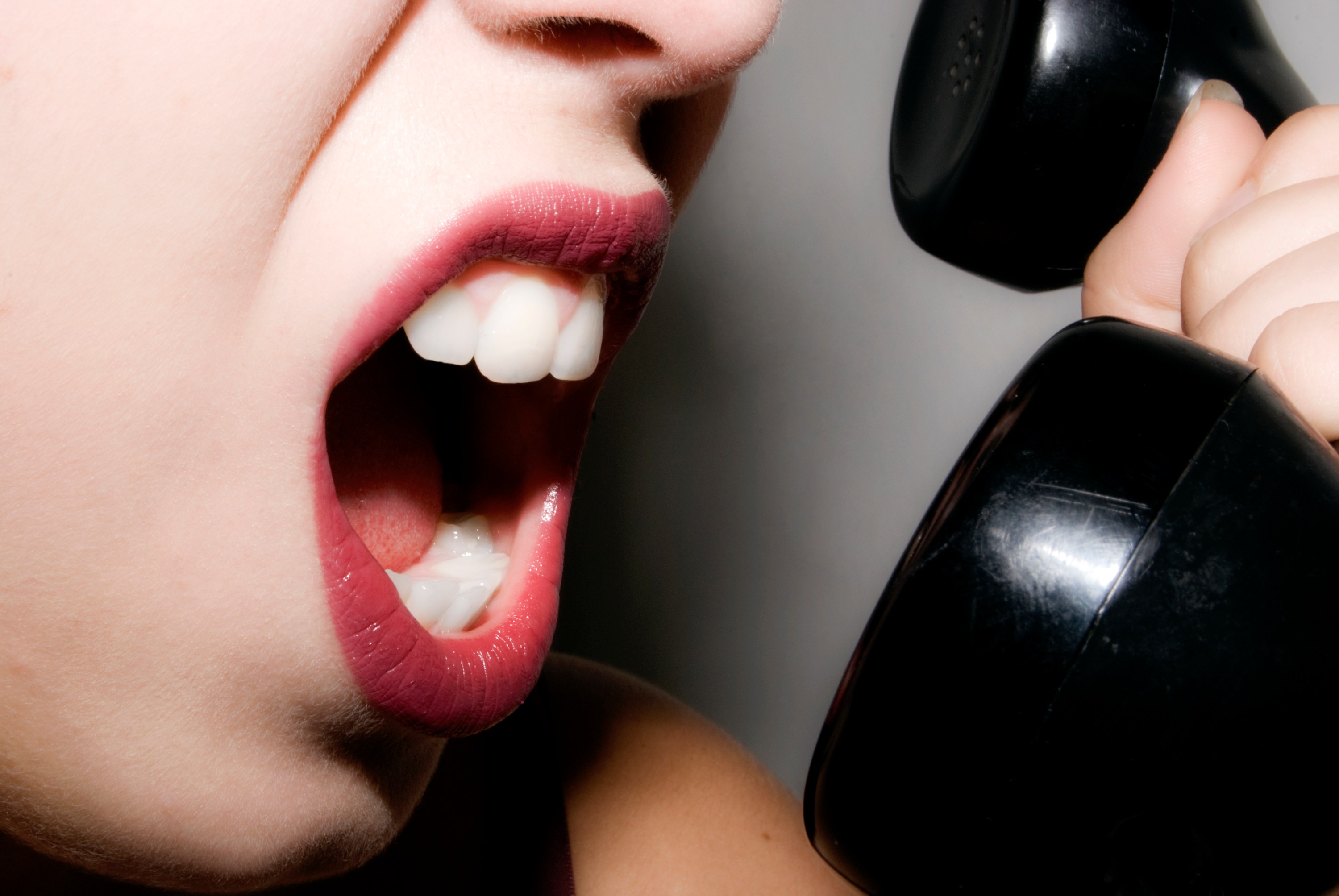 There's Now a Hotline for Screaming Into the Phone - InsideHook