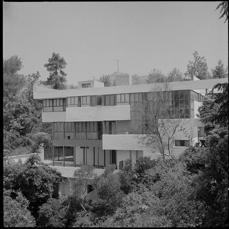Richard Neutra’s Modernist Masterpiece is On Sale in LA - InsideHook