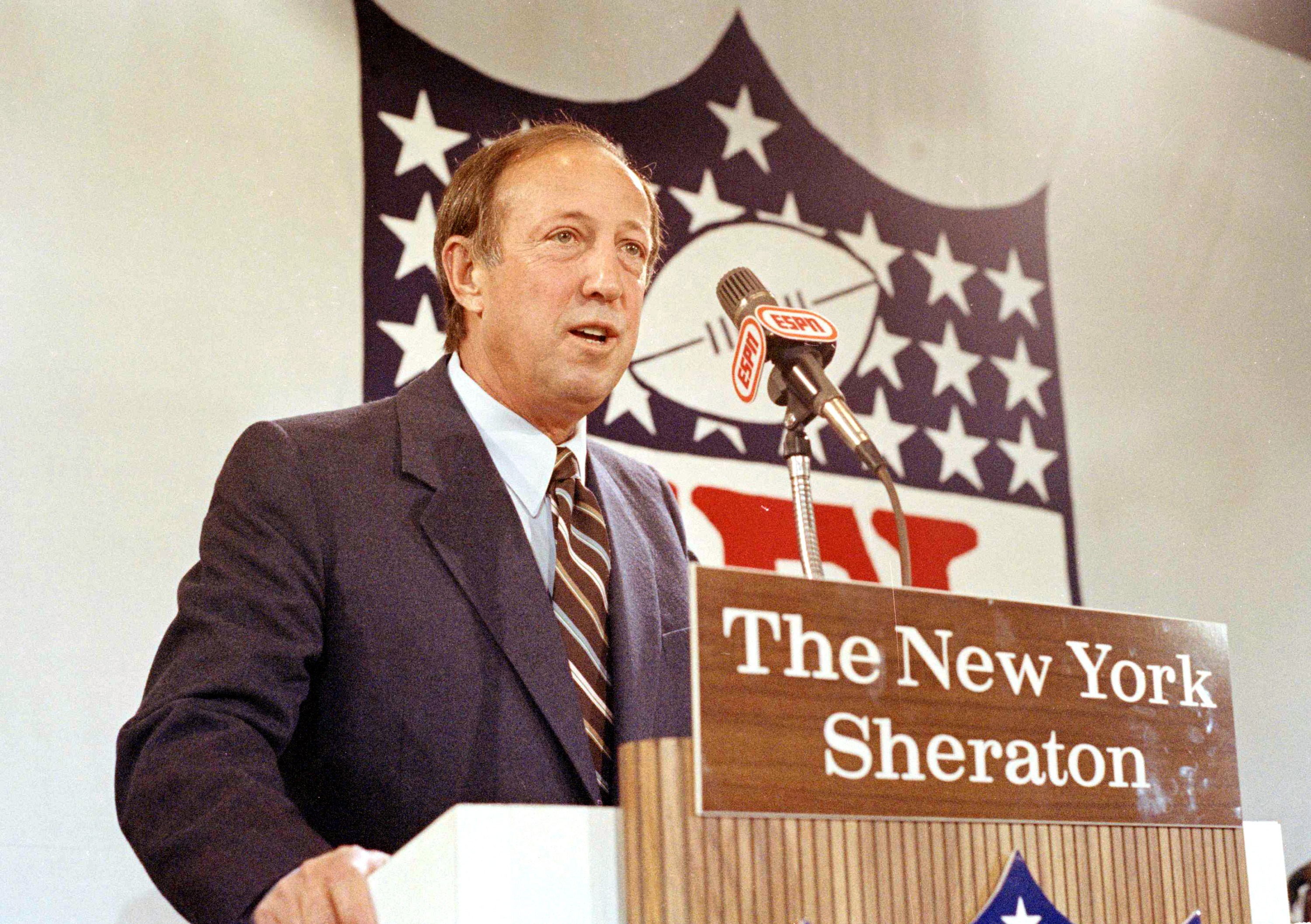 Deepfake Al Davis, Pete Rozelle Recount NFL Feud in ESPN Documentary ...