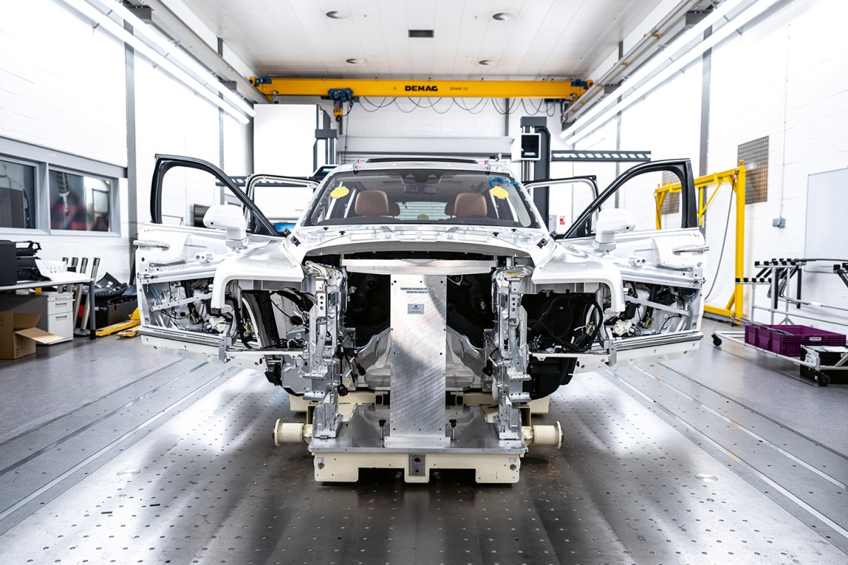 What Makes a Rolls-Royce Car Worth the Price Tag? - InsideHook